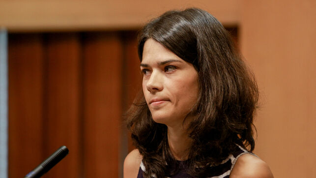 Isabel Serra: "Sánchez no se quiere poner de acuerdo con nosotros y sí ...