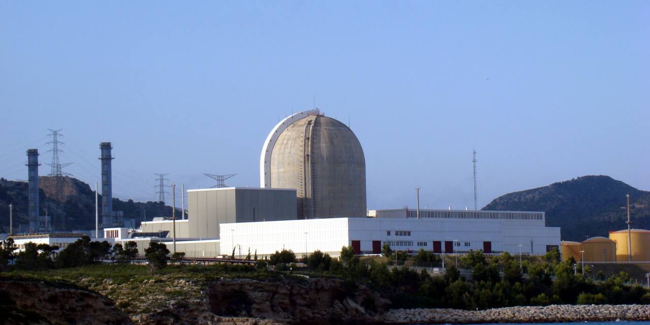Vandellós II: Trece años ignorando la seguridad nuclear - Tercera ...