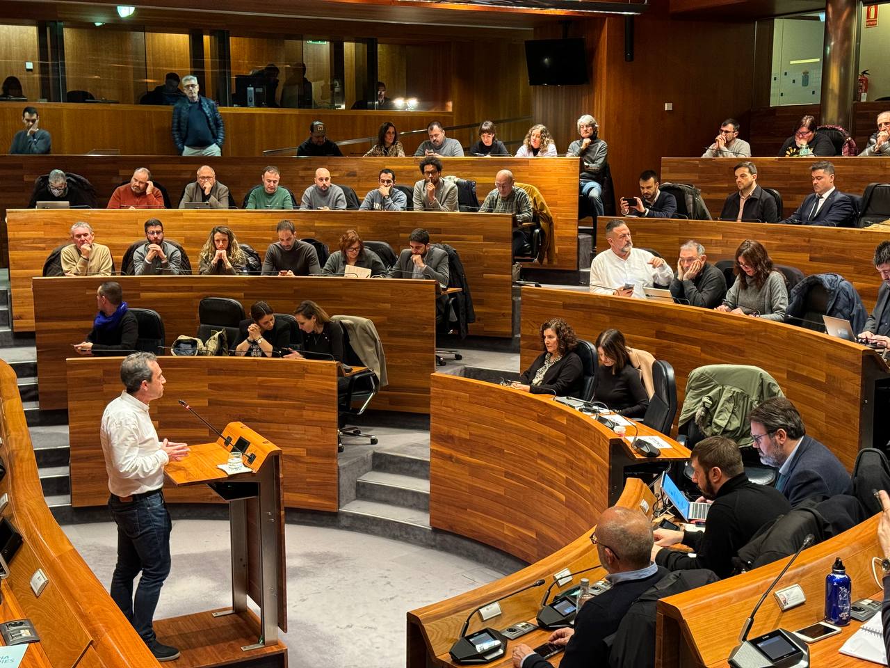 Izquierda Unida aprueba una resolución para que se tomen las “medidas ...